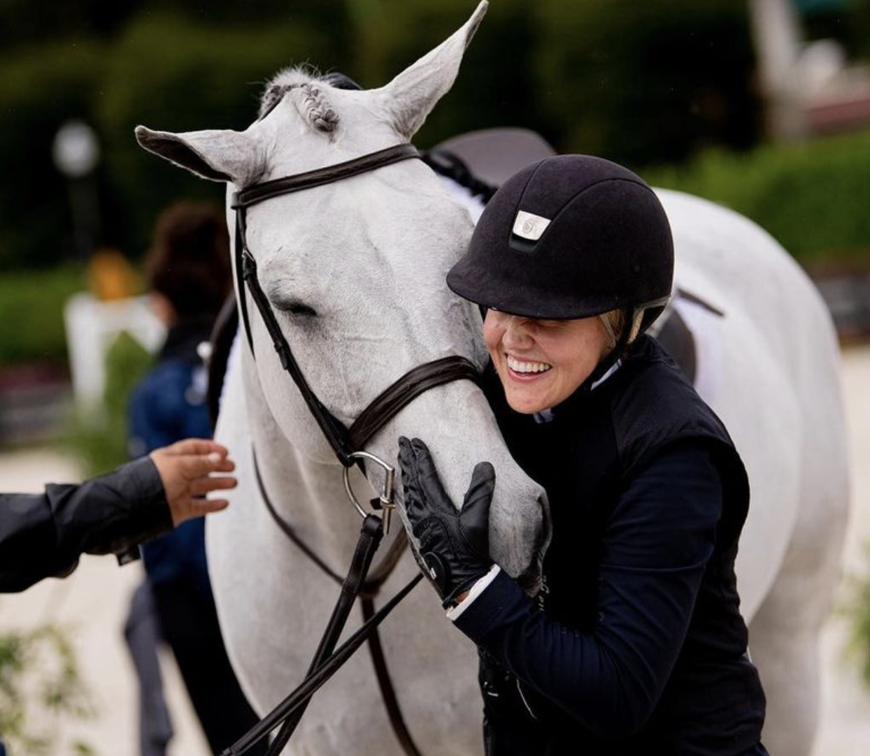 Amateur Status - Equestrian Canada