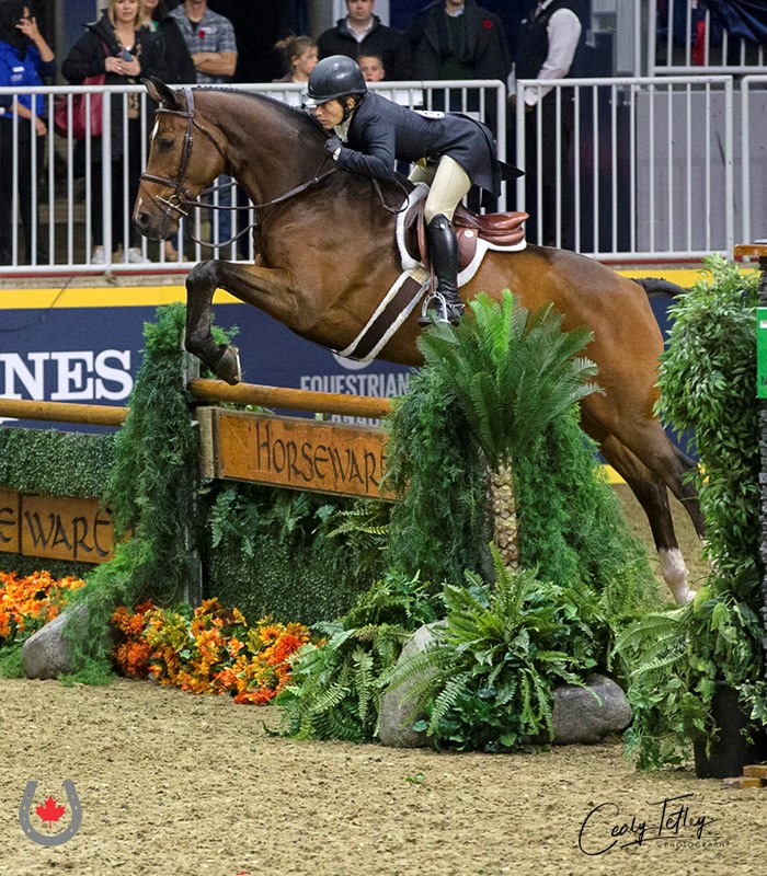 Isabelle Lapierre Defends Title in Canadian Hunter Derby National ...