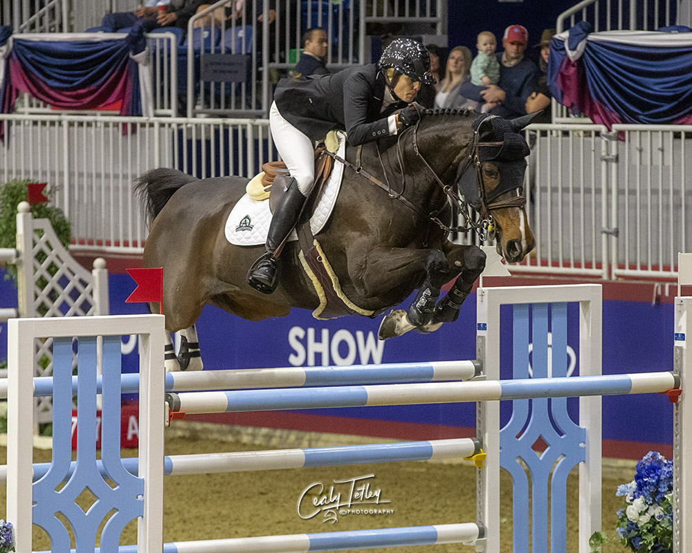 Royal Update Day 2: Ali Ramsay Crowned 2022 Henry Equestrian Canadian ...